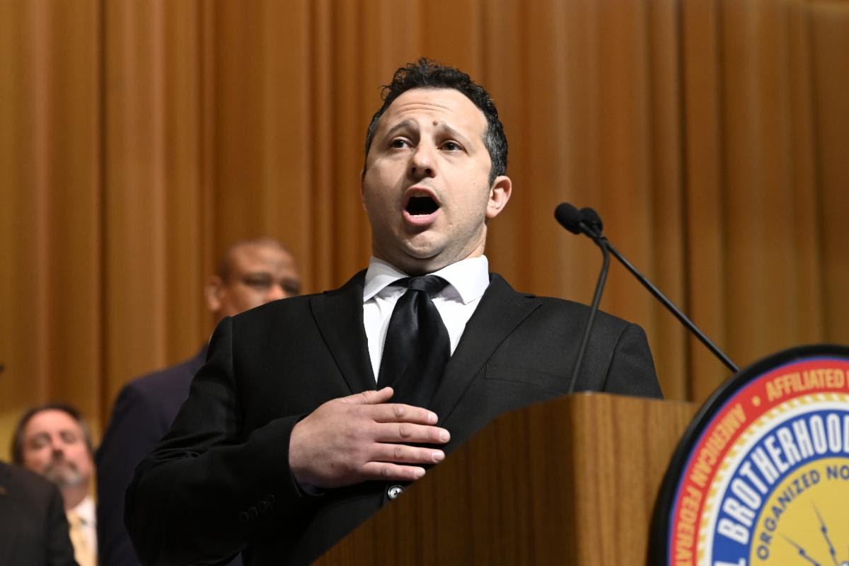 Union Strong Podcast: Kyle "The Singing Electrician" Viverito | Local ...